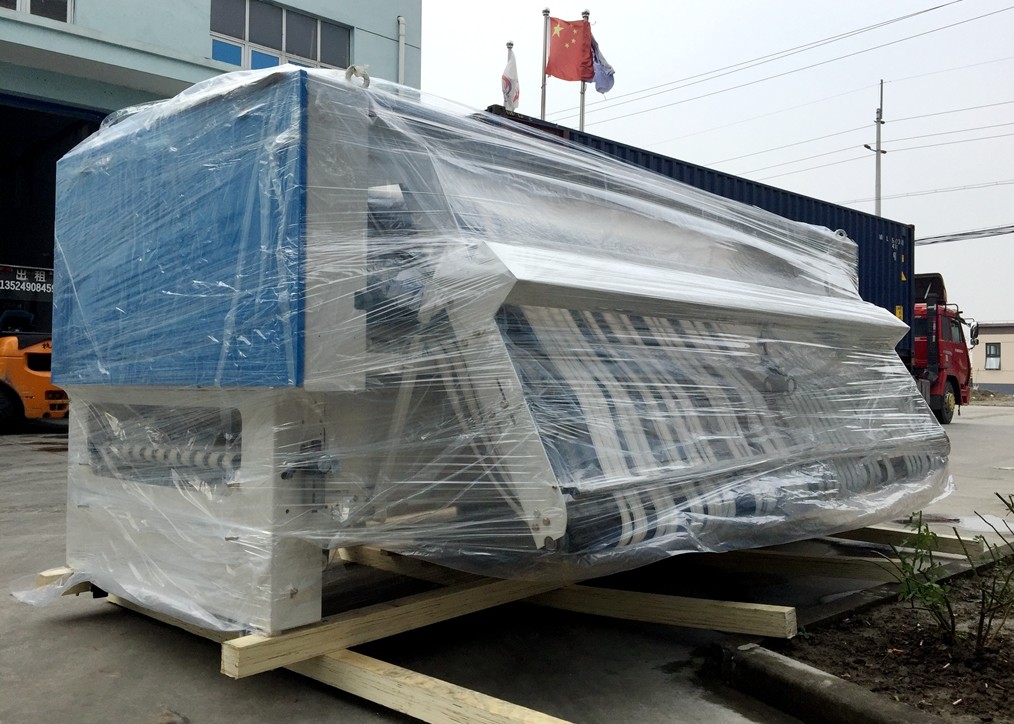 High Efficiency Automatic Laundry Folding Machine , Commercial ...